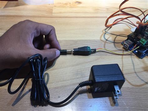 6DOF Robot Arm LEARN CIRCUITROCKS
