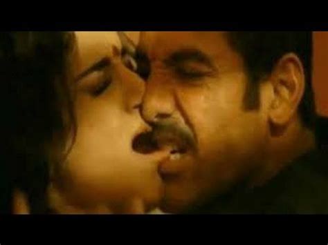 kangana ranaut and john abraham hd 1000p kiss | Kissing scenes, Bollywood stars, Bollywood kiss