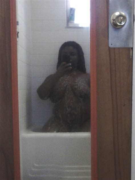 Juicybooty2 Shower Show Pictrue Porn Pictures Xxx Photos Sex Images