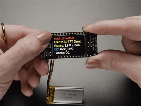 Écran Tft Couleur Esp32 S2 Feather 240 × 135 Tech Tribune France