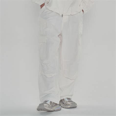 라이트 나일론 파라슈트 팬츠 [화이트] 감도 깊은 취향 셀렉트샵 29cm