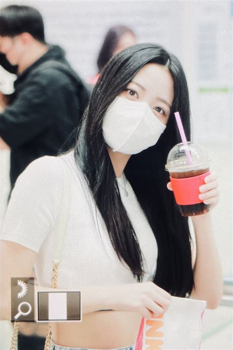 Le Sserafim 홍은채 촬스의 이슈와 유머