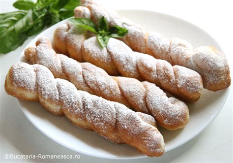 Gogosi Rasucite Bucataria Romaneasca Ro