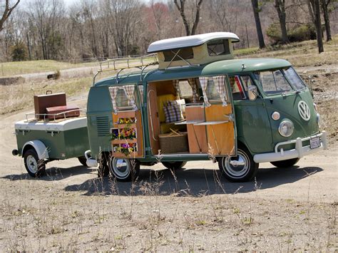 1967 Volkswagen Type 2 Westfalia Deluxe Camper Van Classic