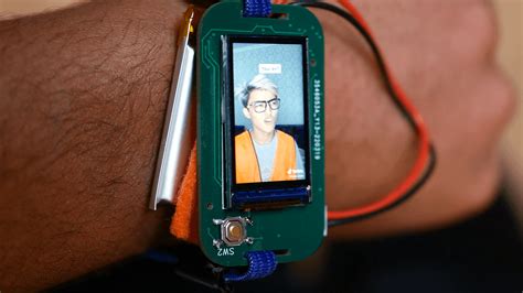 Its Tiktok But On My Wrist Arduino