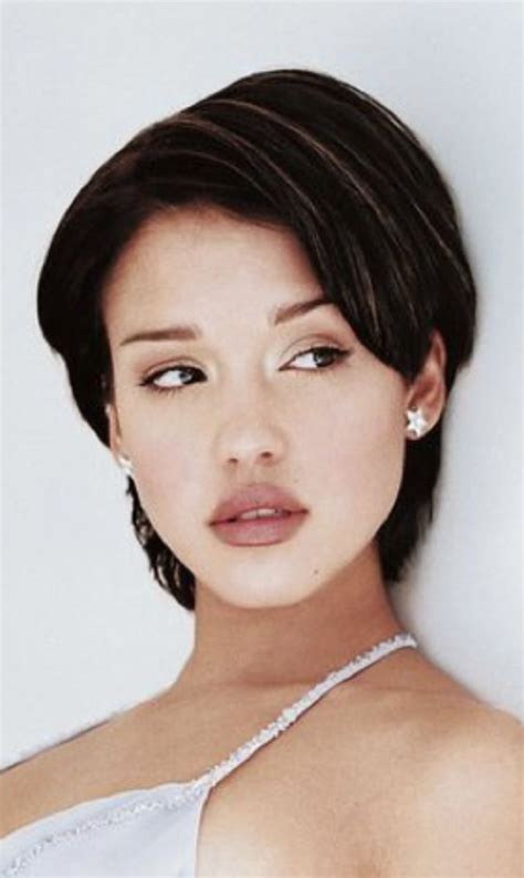 Pin By ·۰•☼ Willa｡ ·۰• On Hår Och Skönhet Pretty Makeup Short Hair