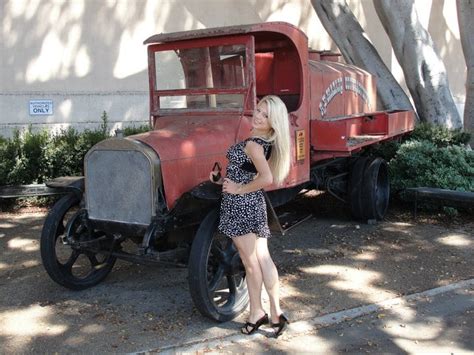 Picture Of Lariyah Daniels