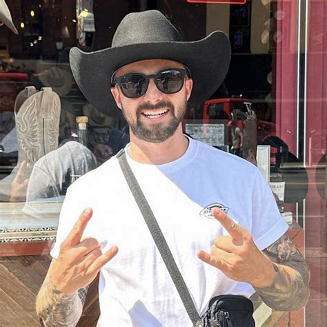 Harry Ladlow Youtube