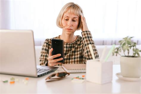 How To Stop Someone From Reading Your Text Messages On Iphone Certo Software