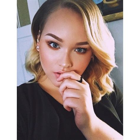 Nikkietutorialss Photo On Instagram Professional Hairstyles Nikkie Tutorial Hair And Makeup