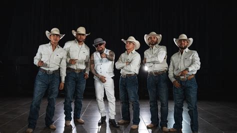 Adverzo X Ab Quintanilla Iii Enamorado Estoy [official Video] Youtube