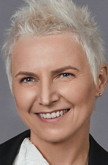 Светлана Сурганова — фильмы — КиноПоиск
