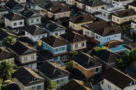 What Is The Difference Between Working Class And Middle