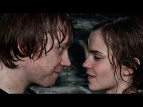 Emma Watson Kissing Boyfriend
