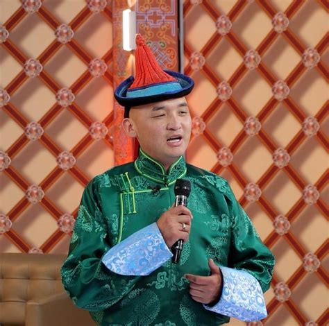 Сайхан 🐎хүлэг🐎 эрийн чимэг гэдэг дээ🙏🙏 By Уртын дуучин Б Сумъяабат Facebook