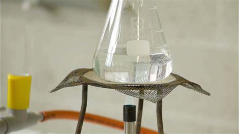 Expérience Ce1d Sciences 2015 Etonnant Youtube