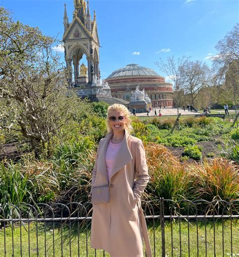 Melanie Grace On Linkedin Marketing Business