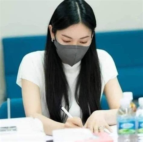 စတာပါနာချေးငွေလုပ်ငန်း