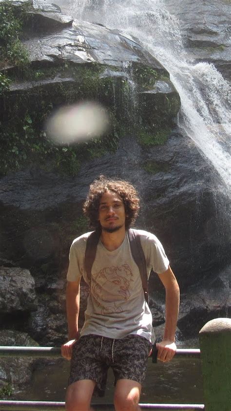 Raul Rocha Medium