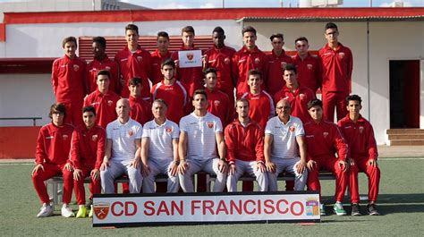 Son Fuster Se Tiñe De Rojo Para La Presentación Del San Francisco