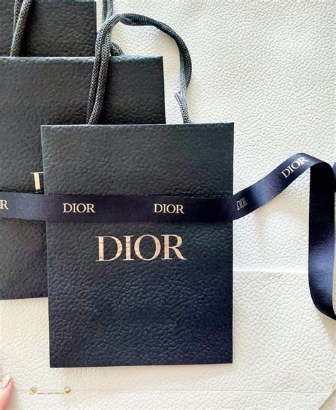정품디올 옴므전용 쇼핑백 리본 새상품 세컨웨어헬로마켓