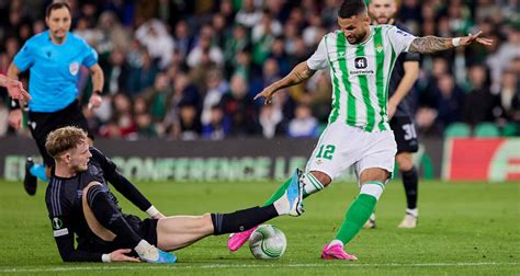 Mercato Maxime Bernauer Une Solution à Droite Asse