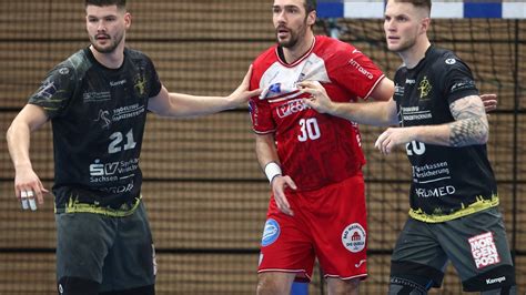 Handball Star Zeigt Vor Partie Sex Spielzeug Match Vorbereitung