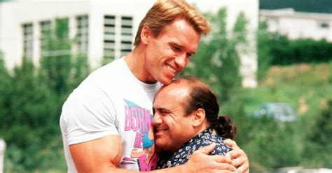 დენი დევიტო ტაბულა