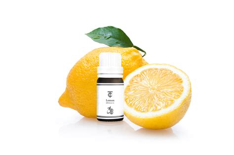 천연 레몬 에센셜 오일 마스터하기