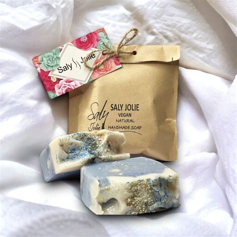 Blue Nila Face And Body Lightning Soap Bar Saly Jolie