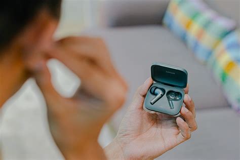 Oneplus Buds Pro Review Yugatech Philippines Tech News Reviews