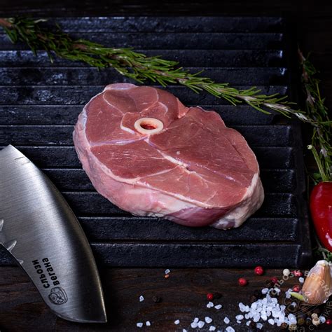 Купити Стейк із ніжки Ягняти з доставкою Халяль стейк з баранини Сльози Вегана