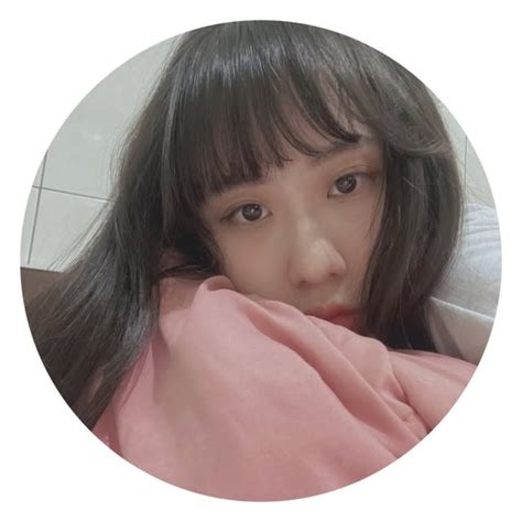 Mei Tzu Cassadee Huang • Threads Say More