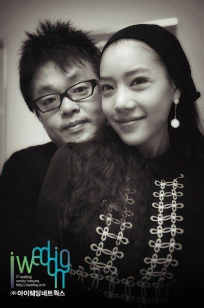 ‘10월 결혼 작곡가 김형석 영화배우 부인 사진 공개 스포츠동아 ‘10월 결혼 작곡가 김형석 영화배우 부인 사진 공개 스포츠동아