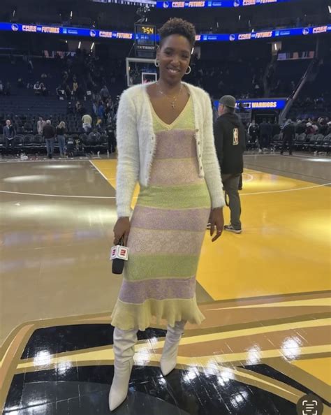 Monica Mcnutt Told Love This Look By Adoring Fans As She Stuns In
