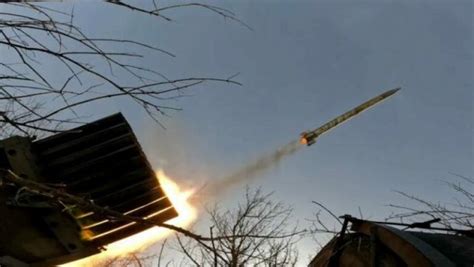 ВС РФ уничтожили вагон с боеприпасами ВСУ на железнодорожной станции в Краматорске 02 05 2023