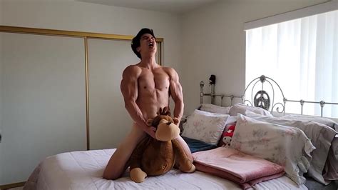 Insane Asian Wrestler Gets Weird