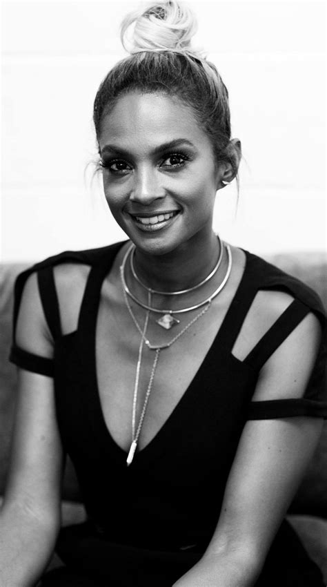 Alesha Dixon Jewelery Blazers Chokers Singer Gorgeous Skirts Necklace Dresses