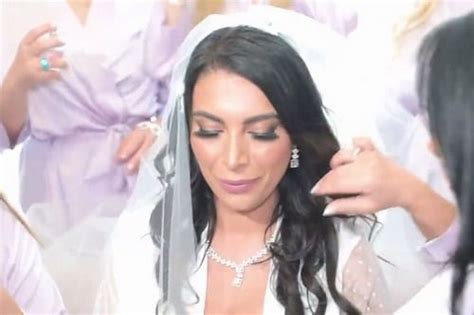 بیتا شجاعی چند سالشه؟ بیوگرافی بیتا زن ساسی ماکن در آمریکا پرشین بت