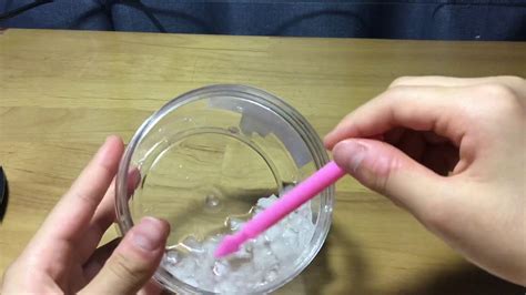 첫 ASMR 영상이에요 오늘은 스펀지에용 어색하지만 재미있게 봐주세용 다음에는 어떤 ASMR을 할지 댓글 남겨 주시고