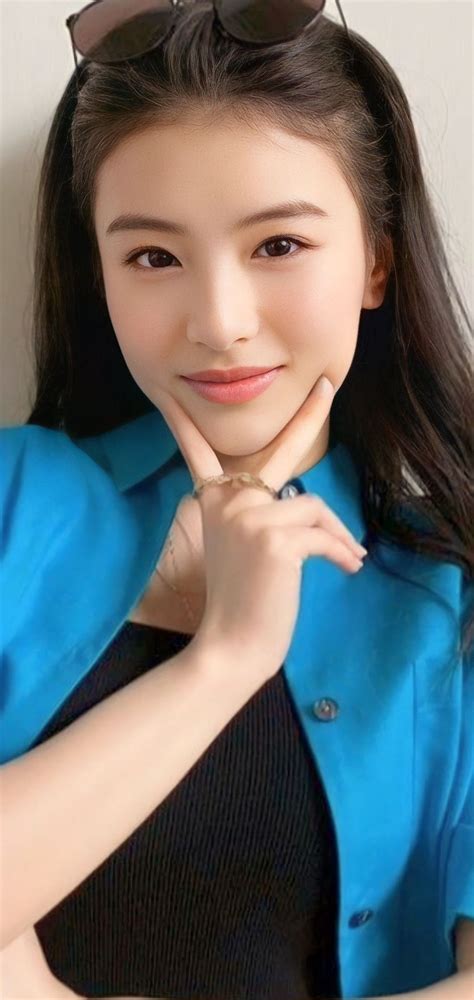 「出口夏希」おしゃれまとめの人気アイデア｜pinterest｜silverblue 美人 モデル ポートレイト写真 夏希