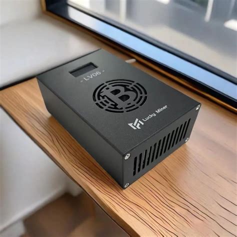 Bitcoin Solo Miner Lucky Miner V6 Hashrate 500g With Bm1366 Asic Chip
