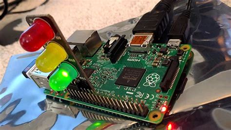Simple LED Control With The Raspberry Pi Opensource