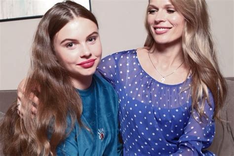 Ольга Фреймут показала рідкісне фото зі старшою дочкою в Лос Анджелесі