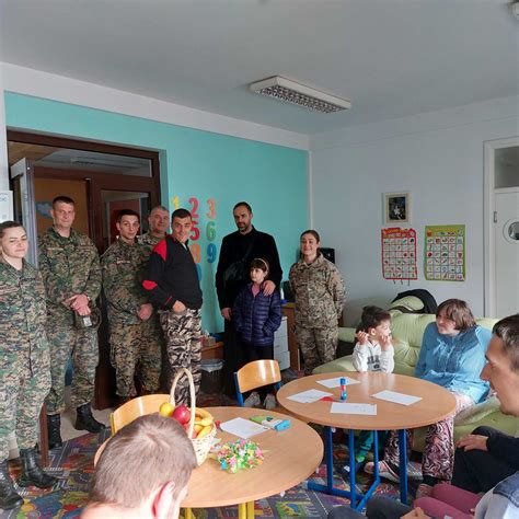 Данас су Удружење Сунце посјетили православни припадниц ОС БиХ касарне Милош Обилић са Пала