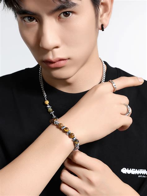 メンズアクセサリー専門通販サイトmenaxe メンズアクセサリー専門店ならではの品揃えでメンズアクセサリーを取り揃えています！