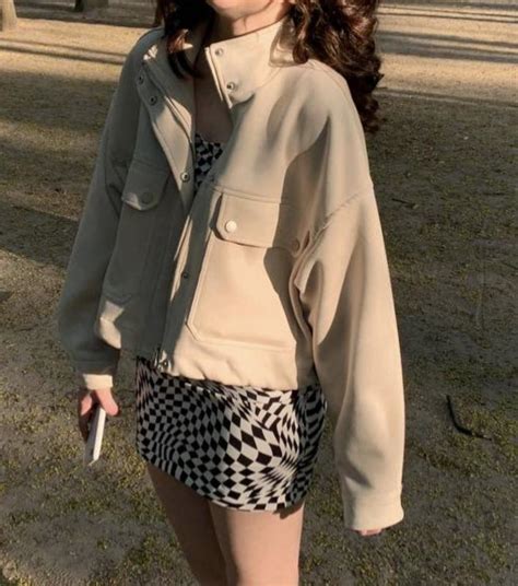 Замшева куртка — ціна 800 грн у каталозі Куртки Купити жіночі речі за