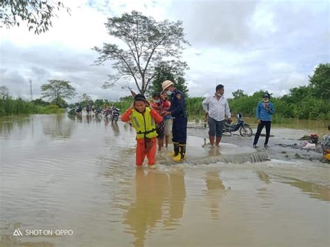 တနိုင်းမြို့နယ်တွင် မိုးသည်းထန်စွာရွာသွန်းမှုကြောင့် ရေကြီးရေလျှံမှုမ
