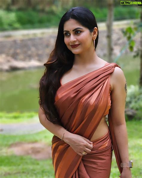 Sruthi Lakshmi Wiki Biography Age Gallery Spouse And More