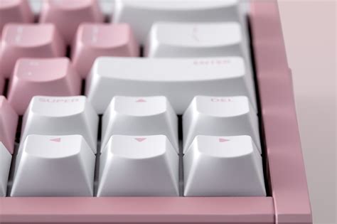 Iqunix 磁轴 Ez63粉白 平面摄影 什么傻狗id 站酷zcool